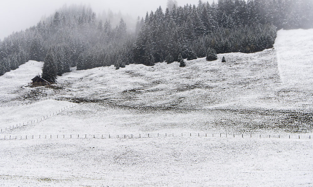La neige s'invite à l'heure en Suisse | LFM la radio