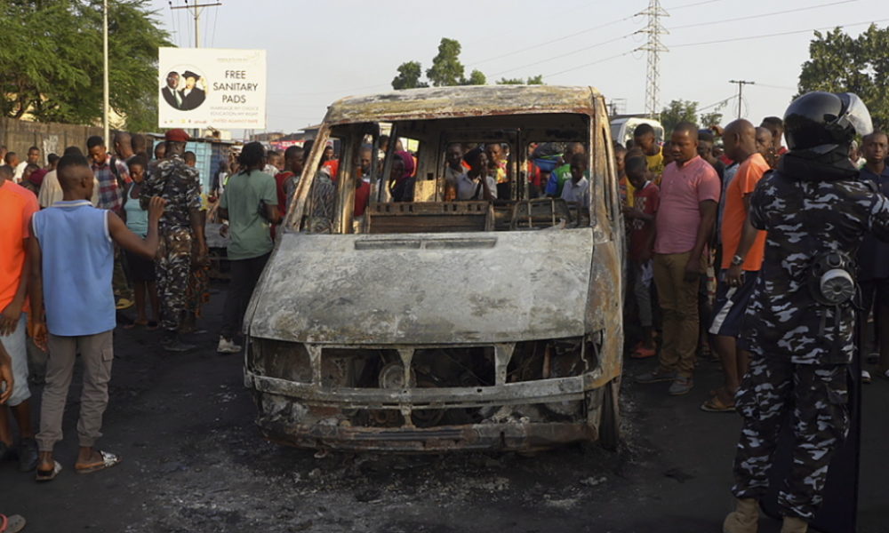 Au moins 98 morts dans l'explosion d'un camion-citerne à Freetown | LFM ...
