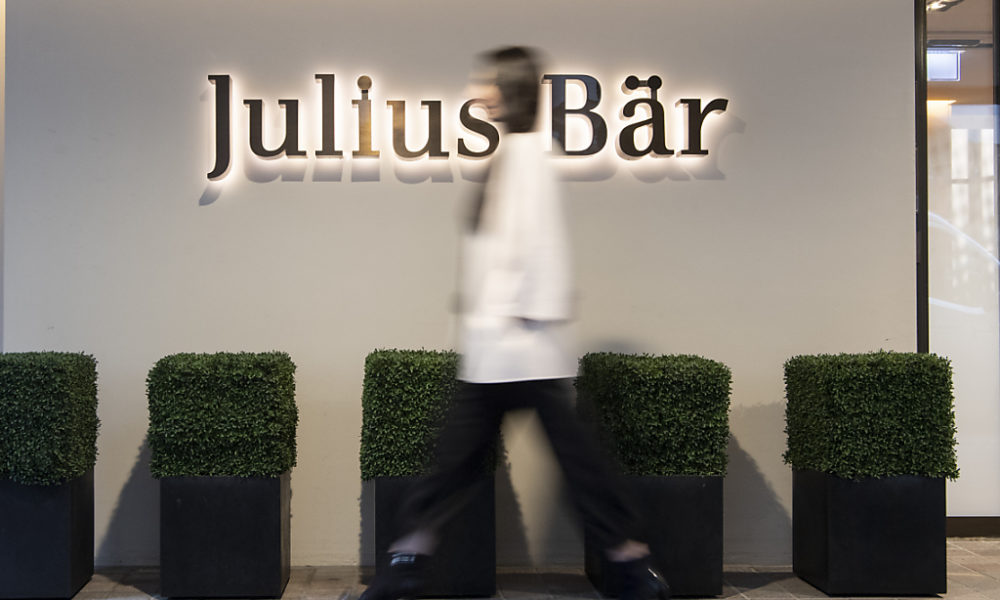 Julius Bär entretient des affaires avec des Russes sanctionnés | LFM la ...