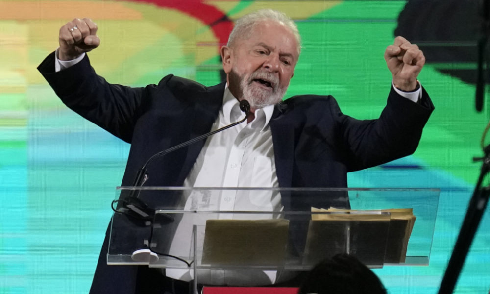 Lula candidat à la présidence pour "reconstruire le Brésil" | LFM la radio