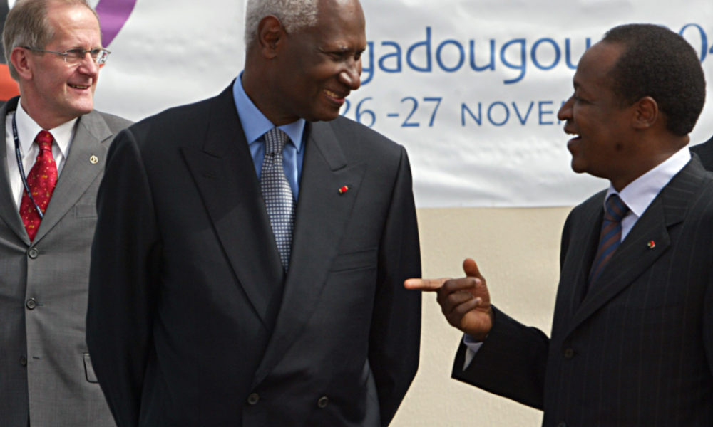 L'ex-président Compaoré est arrivé à Ouagadougou après 8 ans d'exil ...