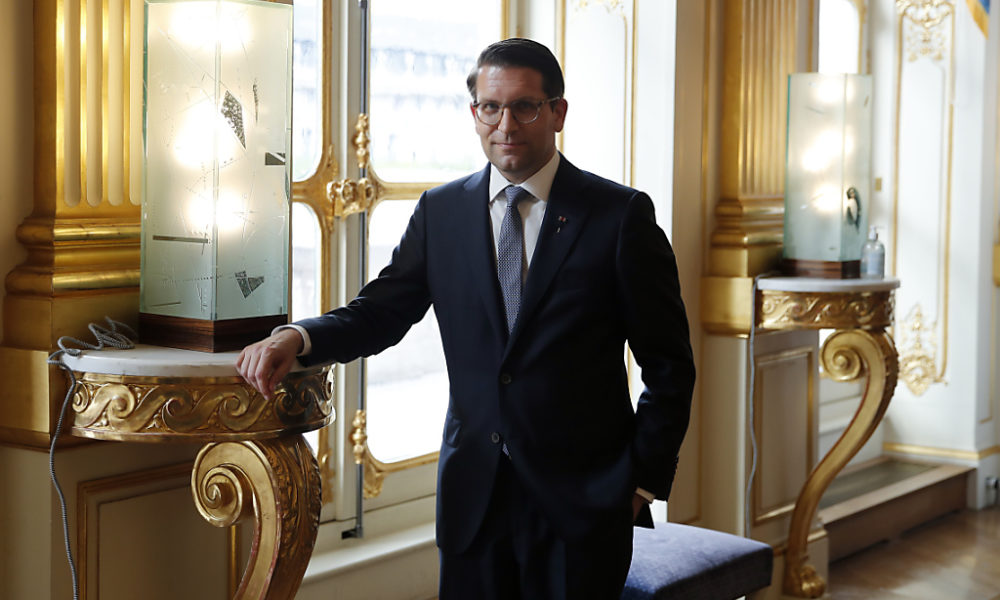 L'ex-étoile José Martinez nommé à la tête du Ballet de l'Opéra | LFM la ...