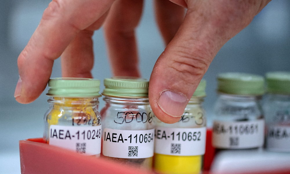 Research to find radioactive capsule in Australia