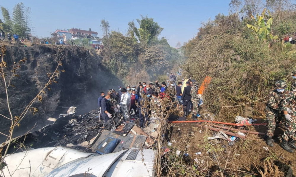 Accident d'avion: plus d'espoir de retrouver des survivants | LFM la radio