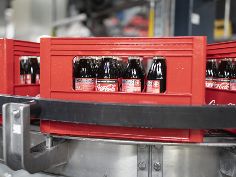 Coca-Cola et Rivella vont réduire le sucre dans leurs produits | LFM la ...