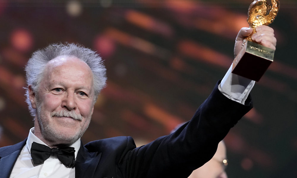 Le film "Sur l'Adamant" de Nicolas Philibert reçoit l'Ours d'or | LFM ...