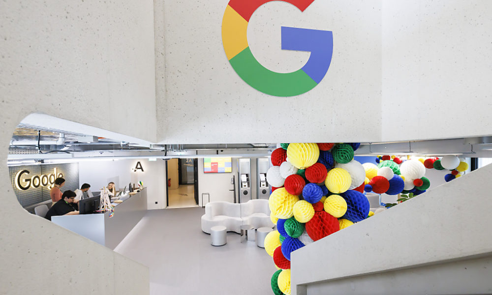Google met la recherche par IA à disposition en Suisse | LFM la radio