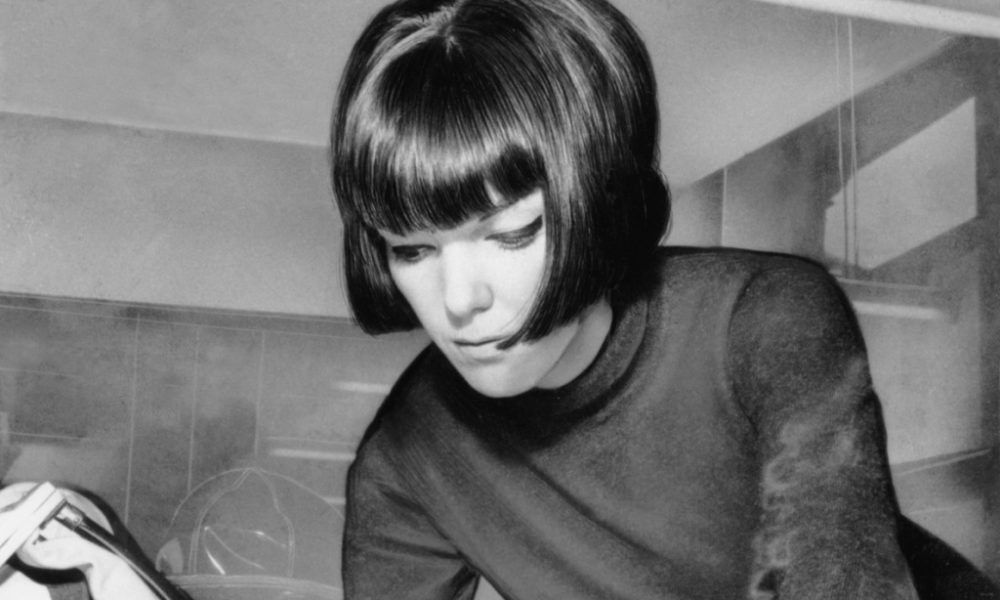Décès à 93 ans de Mary Quant, qui a popularisé la minijupe | LFM la radio