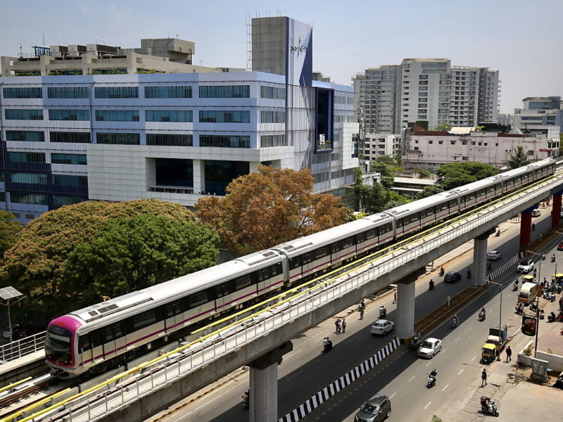 Foxconn a acquis un immense site dans la Silicon Valley indienne | LFM ...