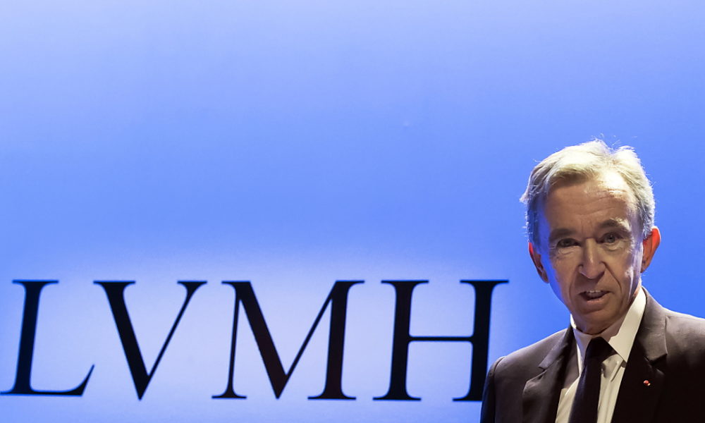 LVMH: "encore trop tôt" pour décider de la succession (Arnault) | LFM ...