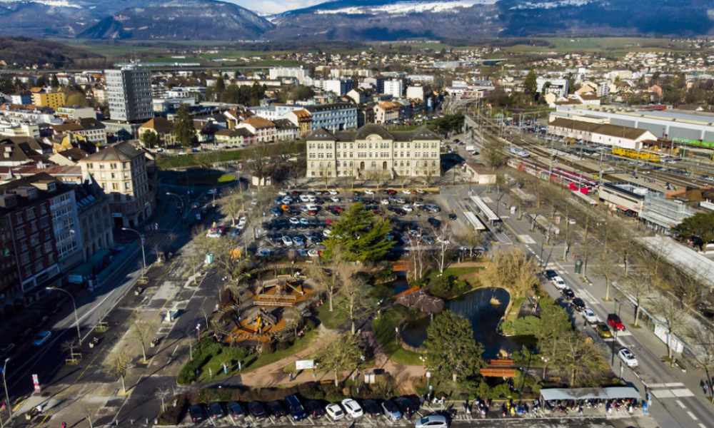 Une passerelle flambant neuve sur la Thièle à Yverdon-les-Bains ...