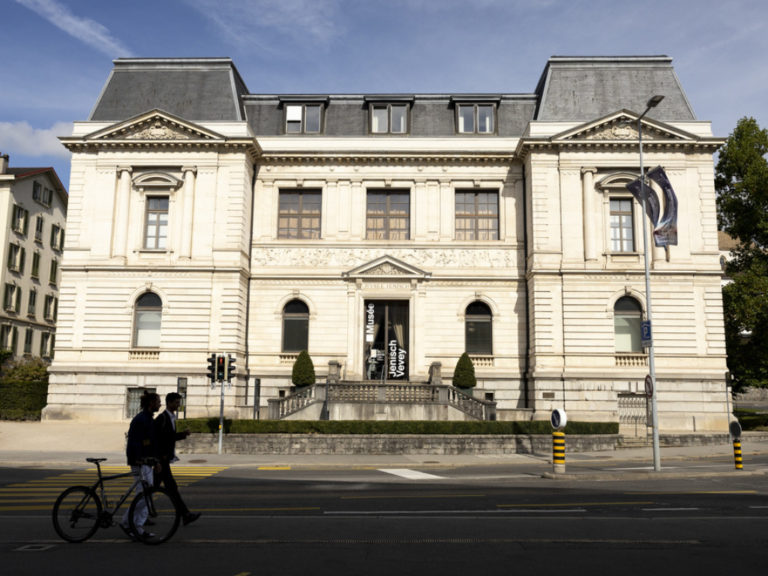 Le Musée Jenisch Vevey met poétiquement les arbres à l'honneur | LFM la ...