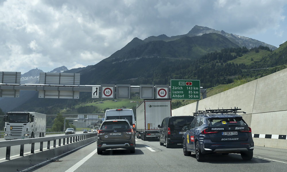 Trafic à nouveau engorgé au Gothard | LFM la radio