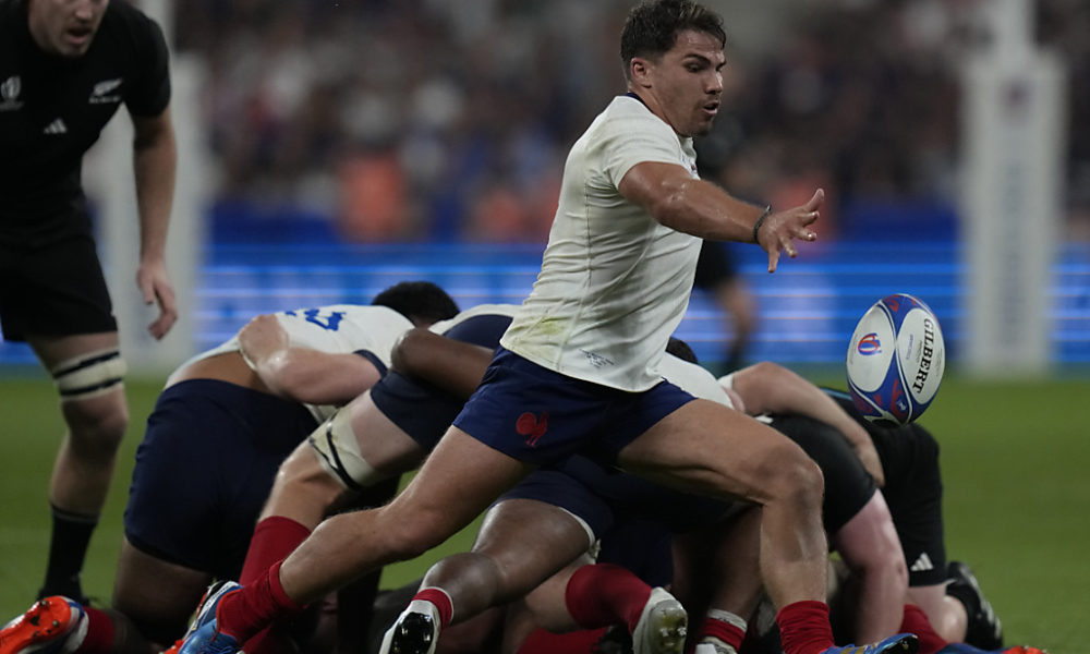 La France remporte le match d'ouverture face aux Blacks | LFM la radio
