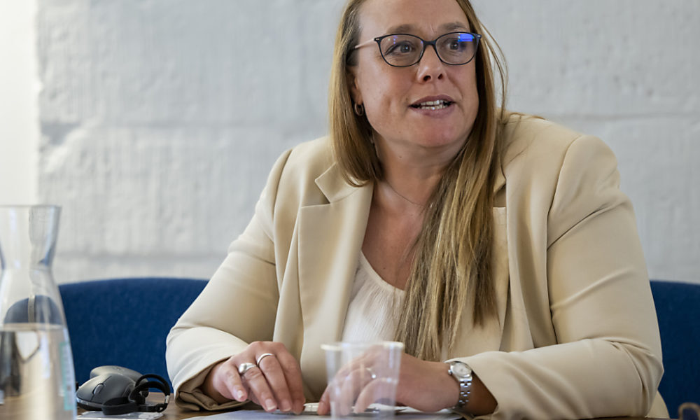 Carole-Anne Kast face au casse-tête pénitentiaire | LFM la radio