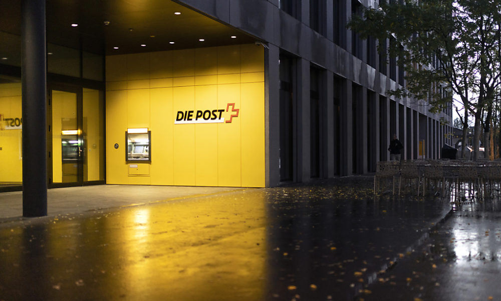 La Poste veut économiser 42 millions de francs | LFM la radio