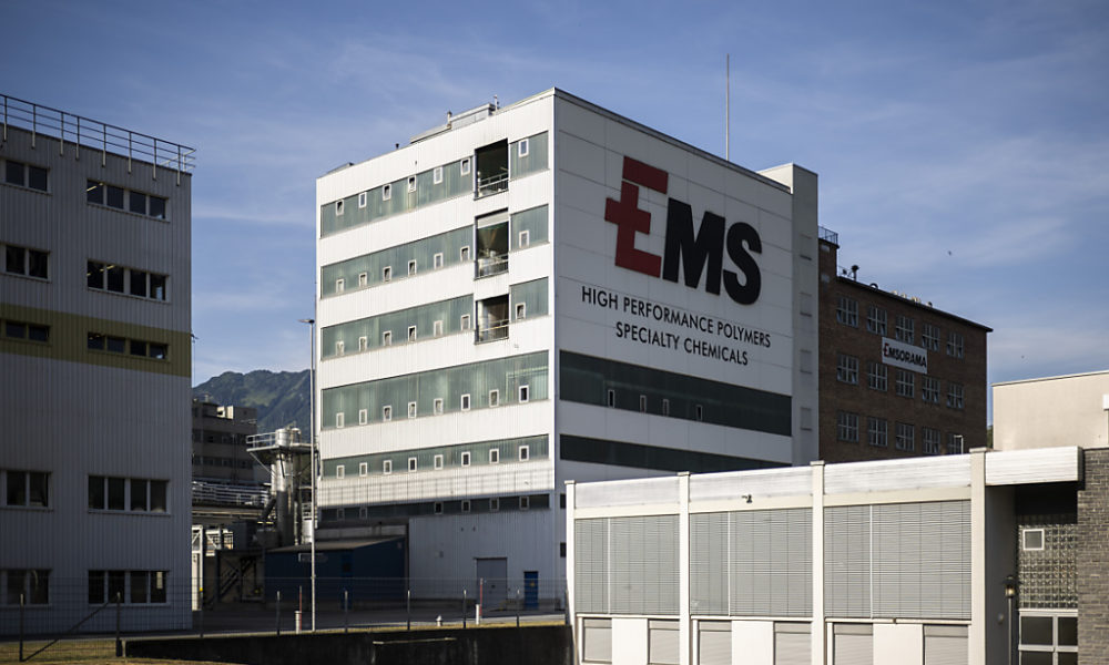 Ems-Chemie plombé par la force du franc sur neuf mois | LFM la radio