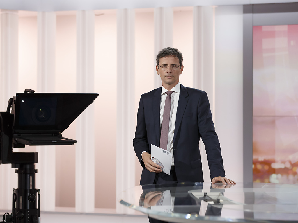 Célébration officielle des 50 ans de suffrage féminin | LFM la radio