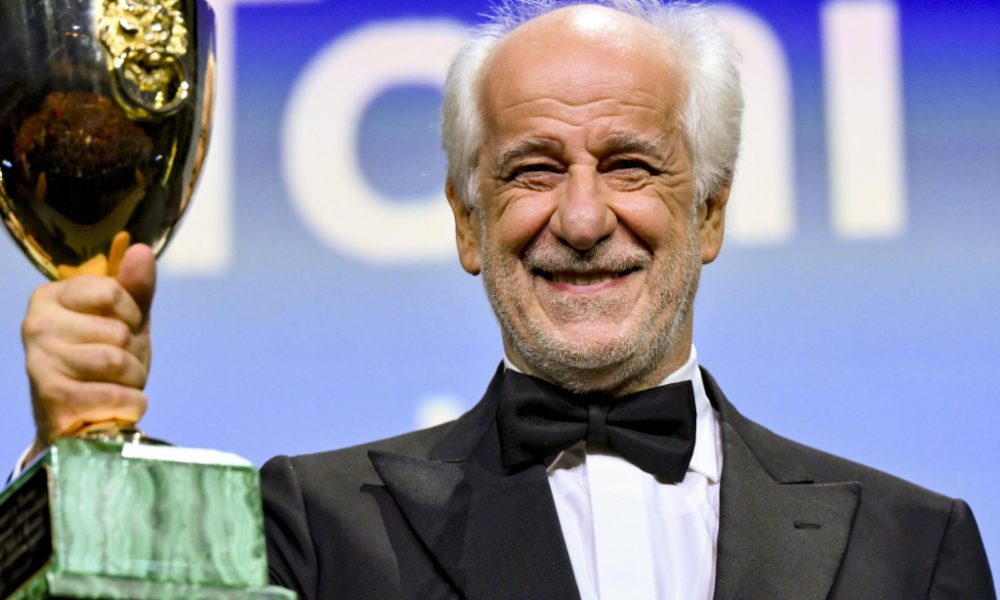 Toni Servillo Receives Best Actor Award at Venice Mostra for His Sacred ...