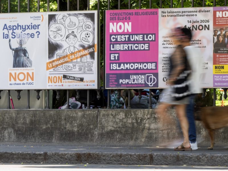 Genève: suspens pour l'interdiction les signes religieux aux élus | LFM ...