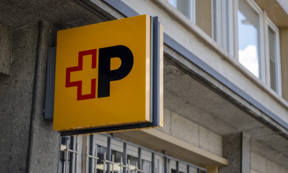 La Poste va supprimer soixante emplois à plein temps dans l'IT | LFM la ...